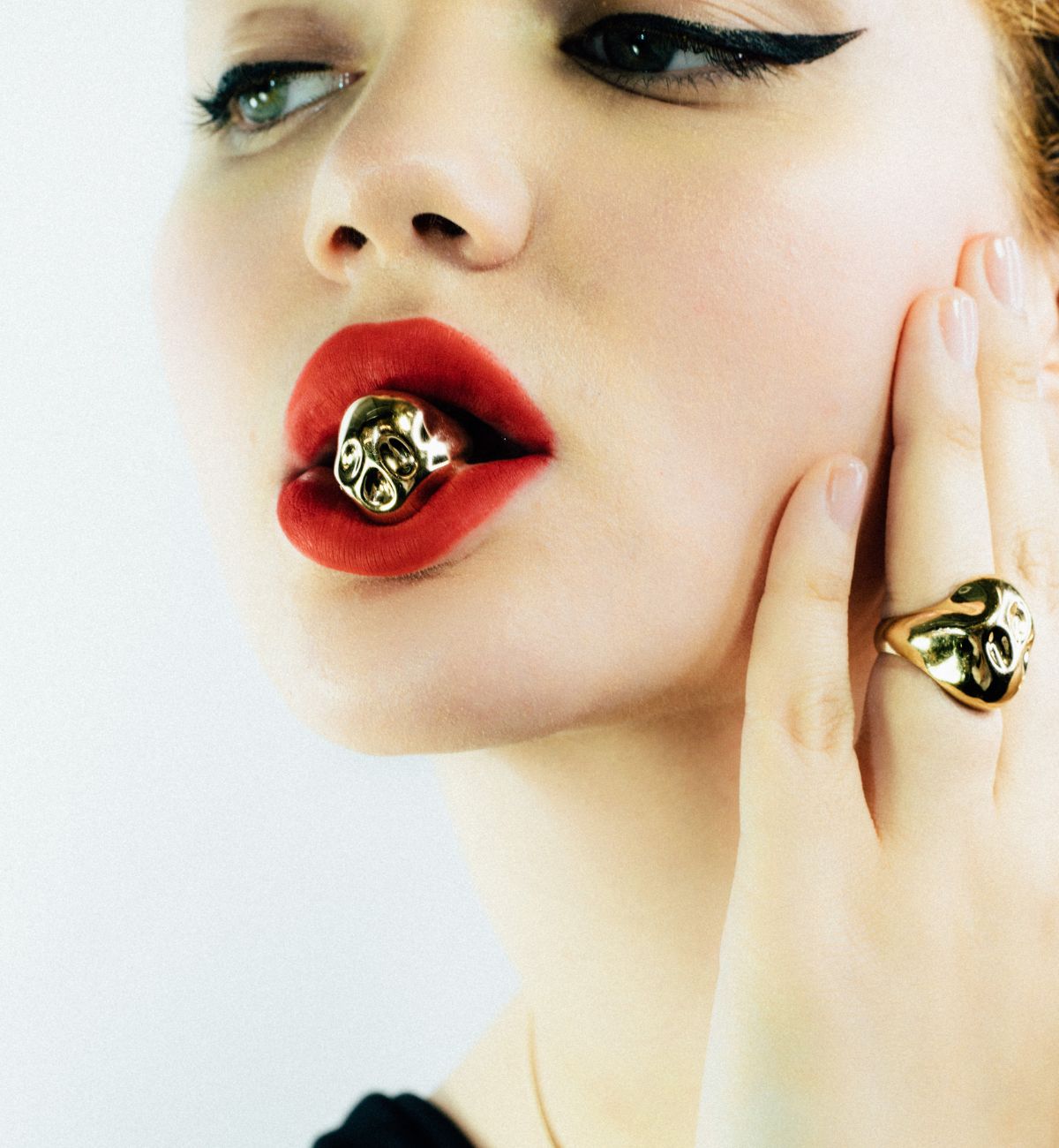RINGS – AMANDA PEARL