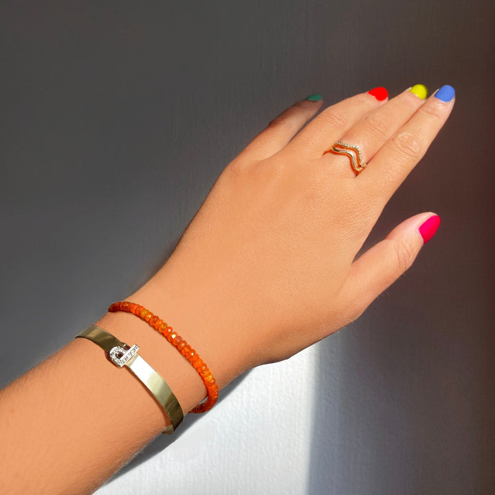 AMANDA PEARL: revolutionary pricing on sustainable luxury accessories