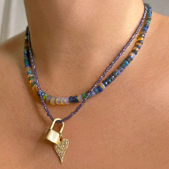 AMANDA PEARL // Slim Gemstone Necklace