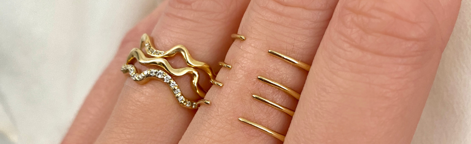 RINGS – AMANDA PEARL